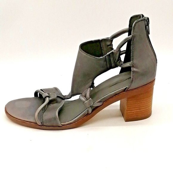 gimmicks by BKE | Shoes | Gimmicks Womens Sandal Gray Leather Block ...